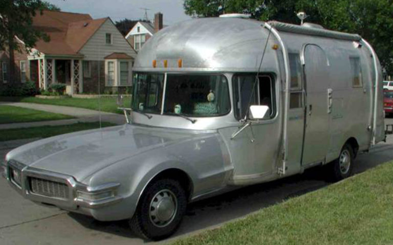 Coolest RVs on The Road – The Grizzled