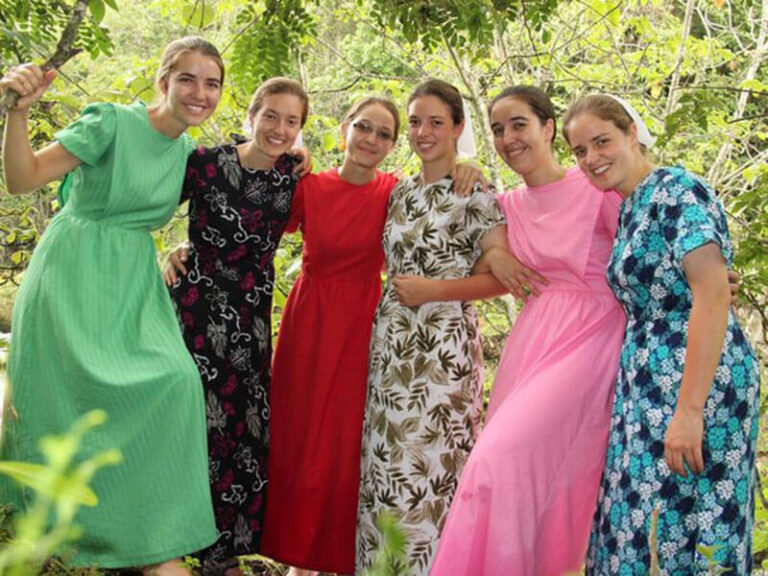 40 Strange Rules & Fascinating Customs Of The Amish Culture - Page 13 ...